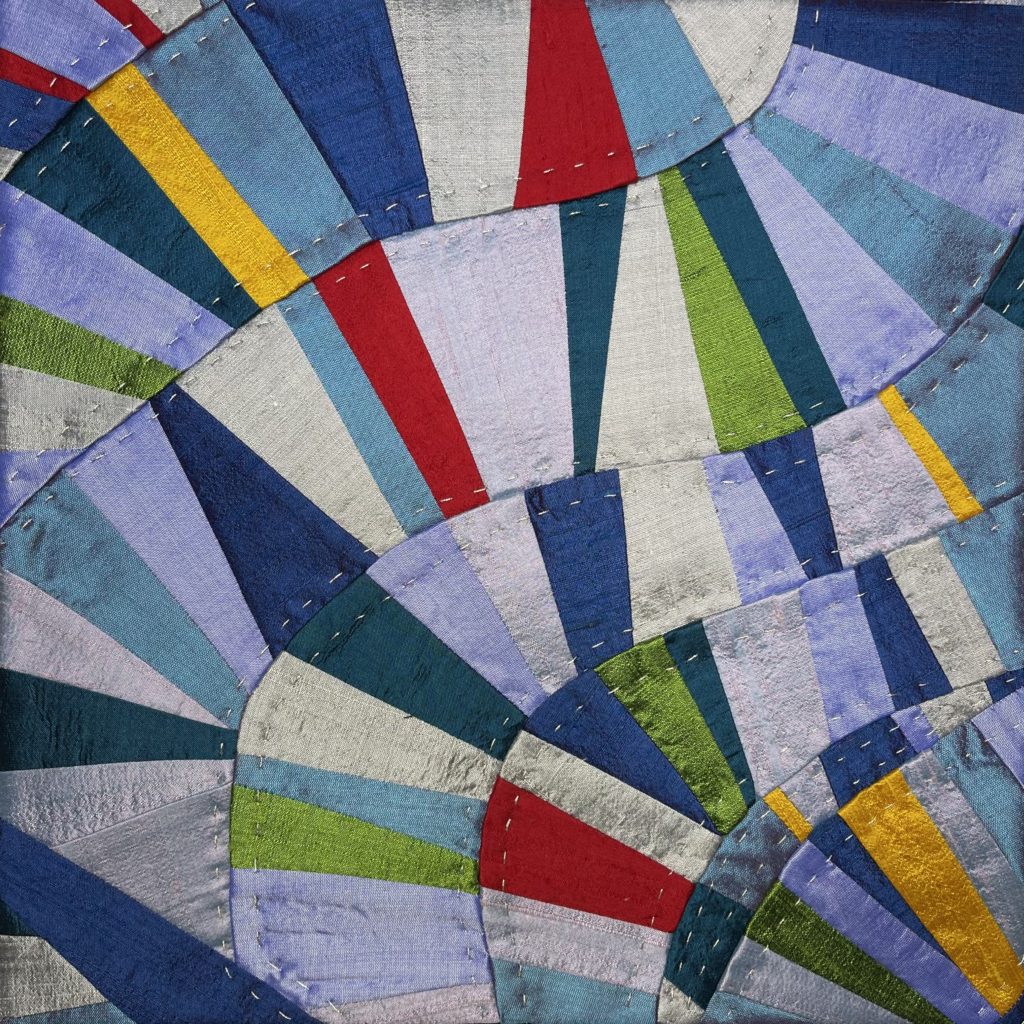 Silk Swirl - Quilting in the Fog